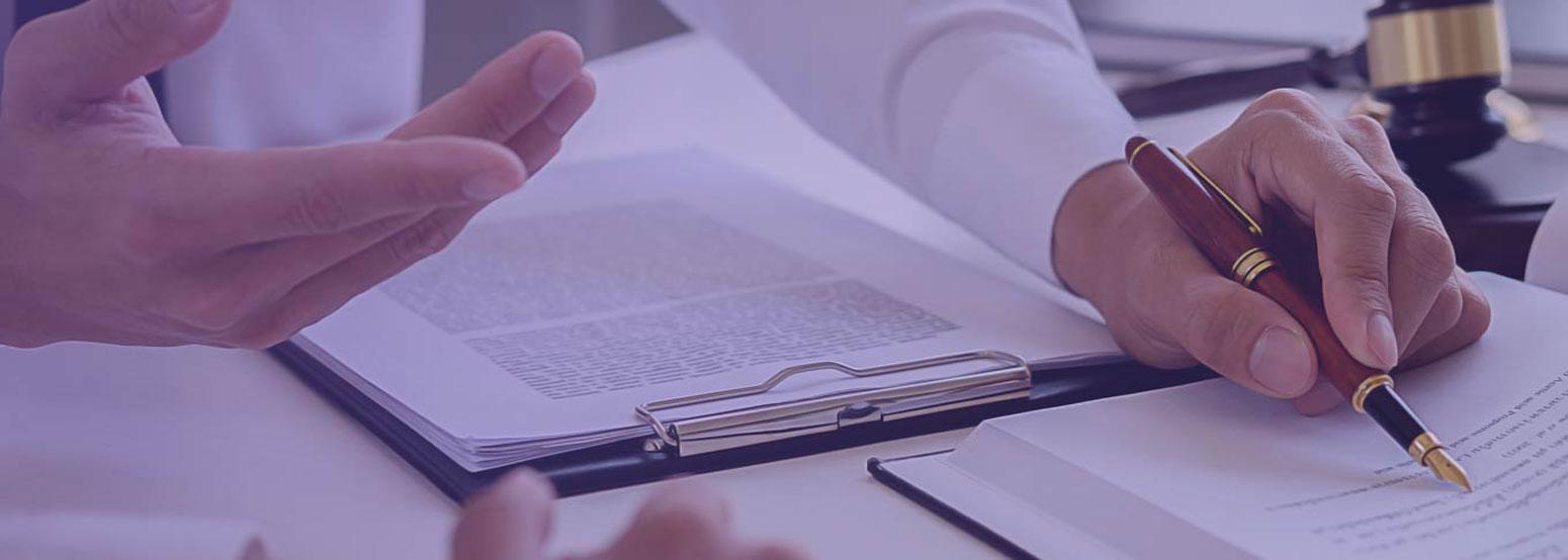 Best Paralegal CV Examples to Use in 2025 (Guide)