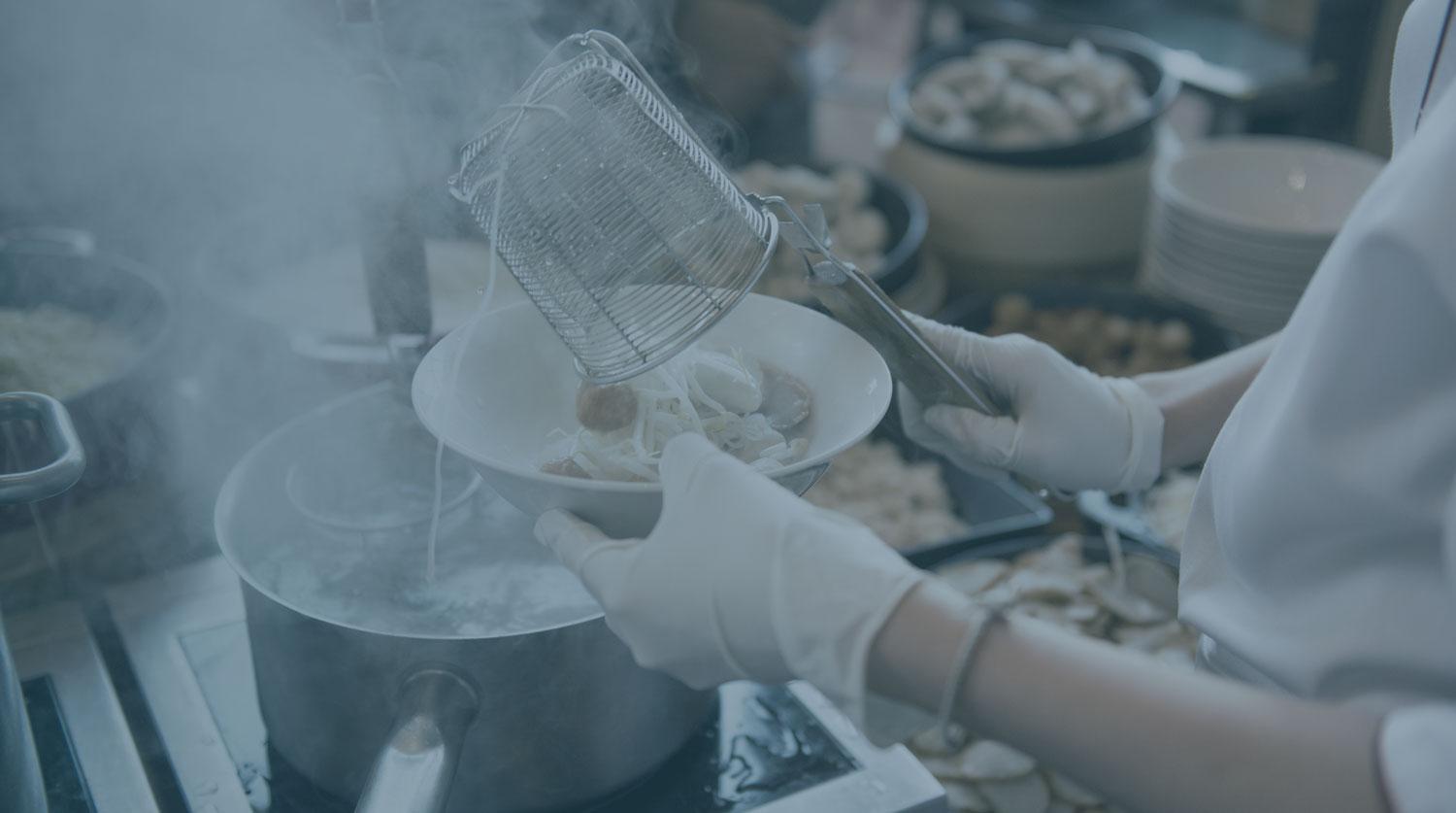 Best Restaurant Cover Letter Examples to Use in 2025